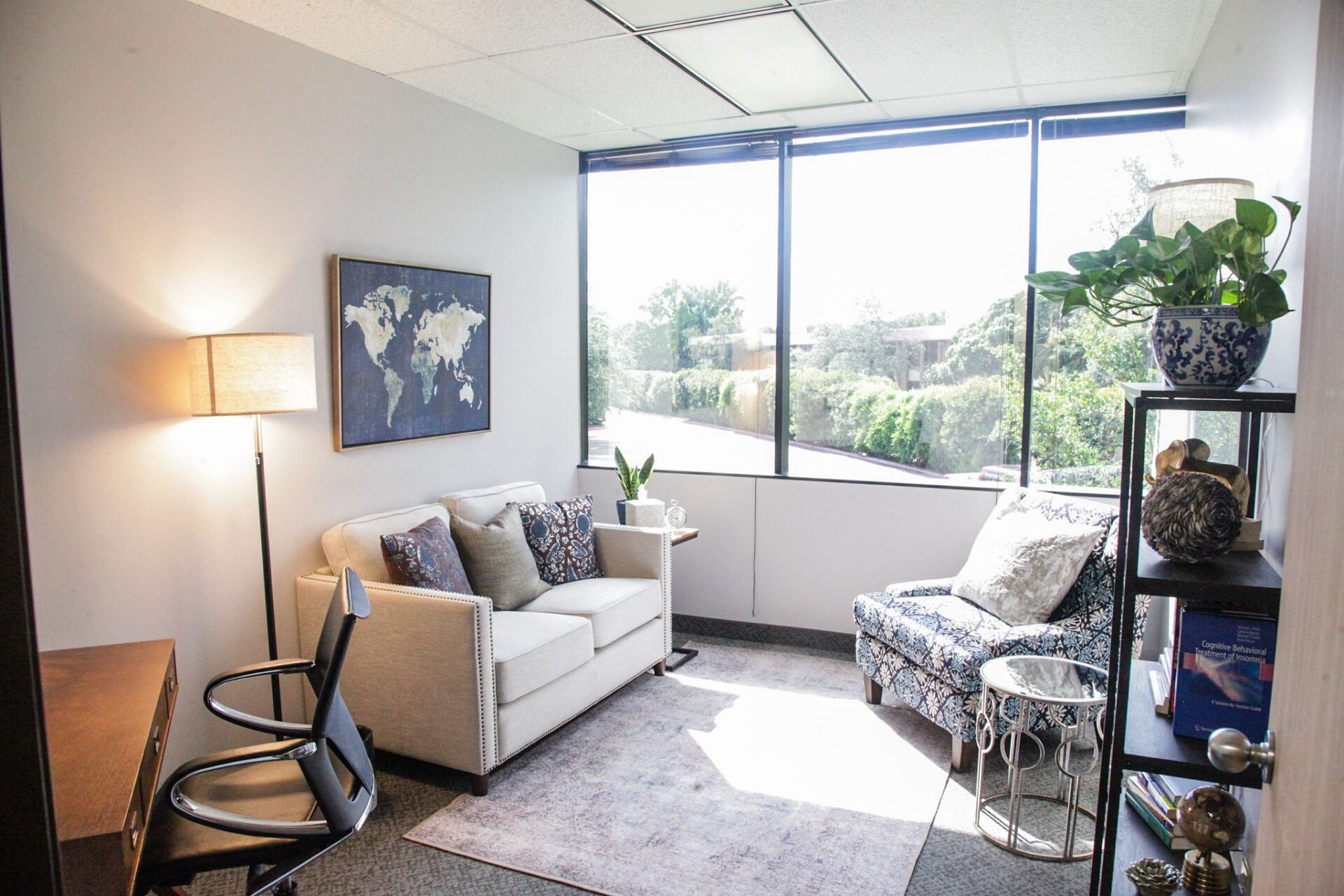 The Benefits of Turnkey Office Spaces for Seasoned Clinicians - 214 ...